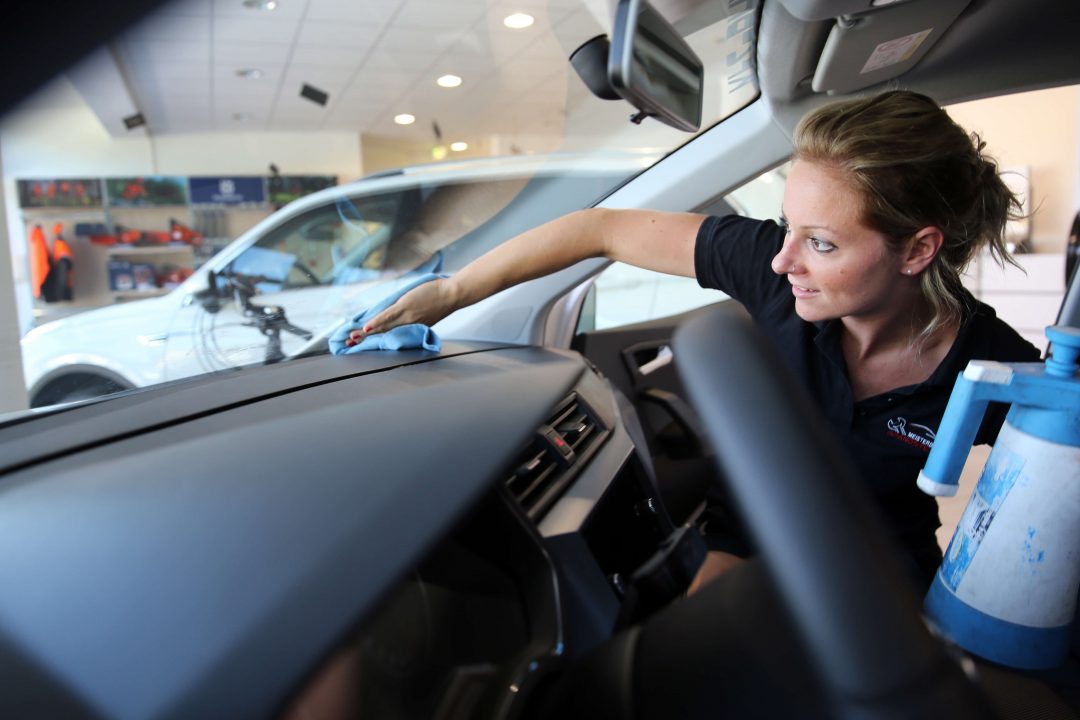 Autoaufbereitung Innen & Außen - KFZ Brandstetter